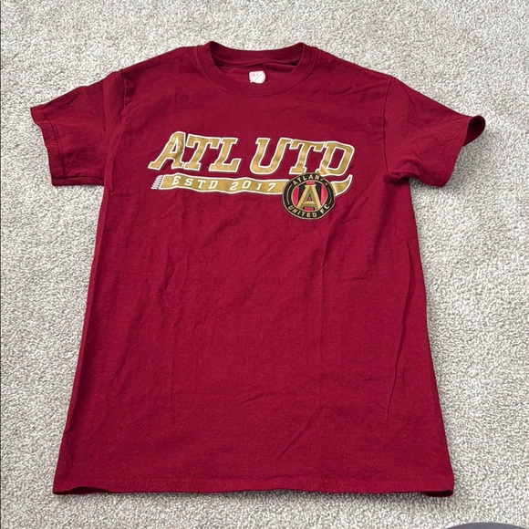 Shirts | Atl Utd Red Graphic Tshirt | Poshmark